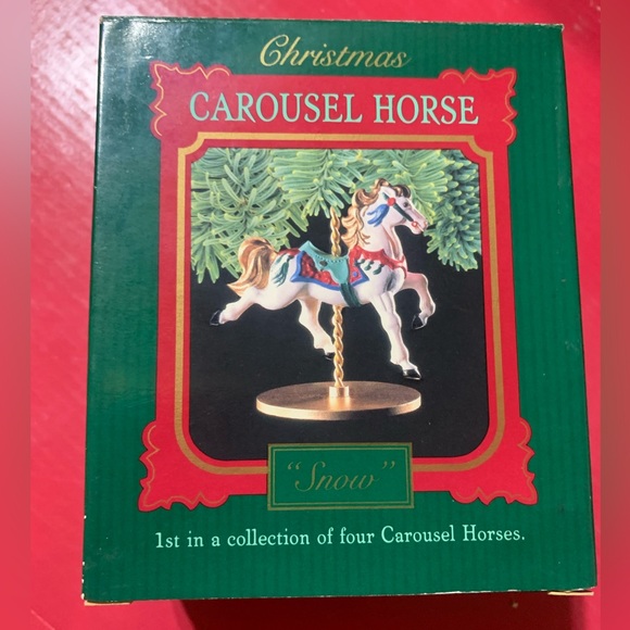Hallmark | Holiday | Hallmark Vintage Carousel Piece Snow Carousel ...
